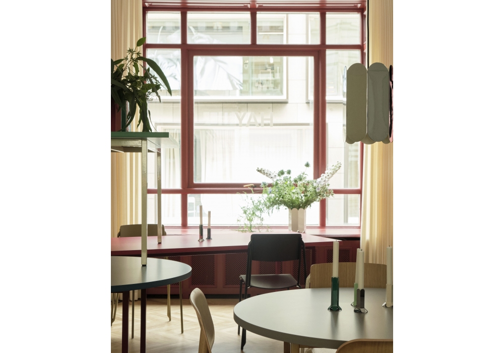 Two Colour Table Hay Miliashop Two Colour Table Hay Miliashop